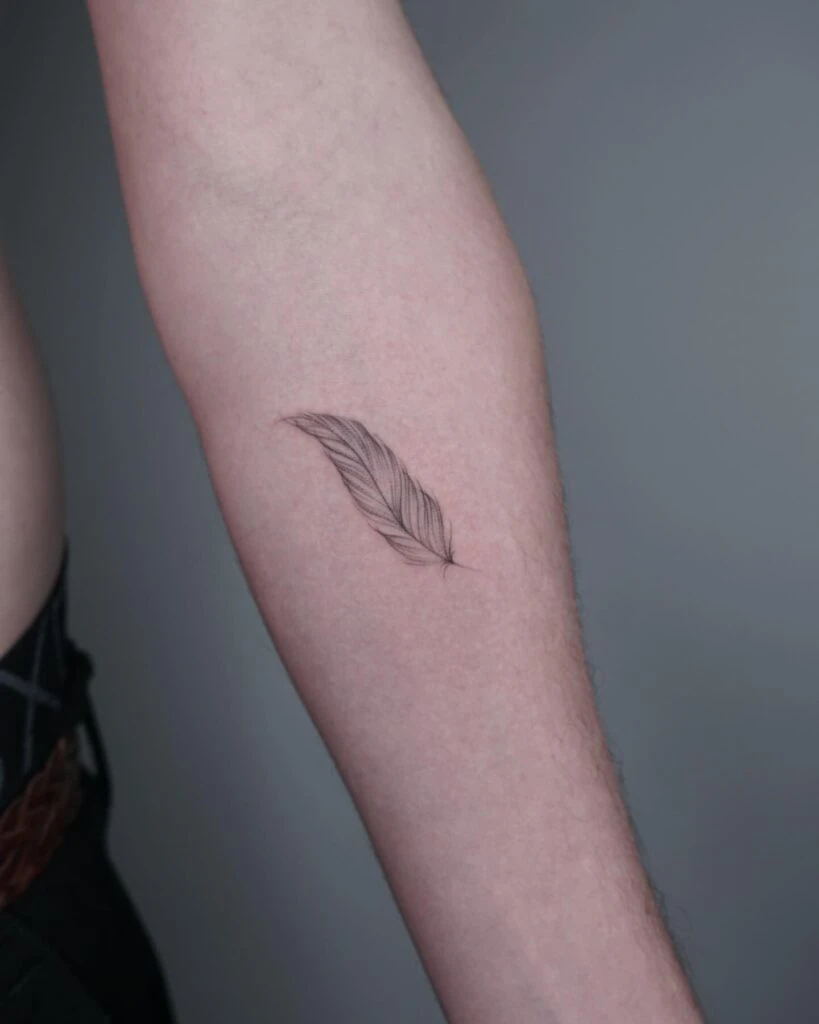 18 Feather Tattoo Designs That Symbolize Freedom And Lightness Jawdrop Ink 18 Feather Tattoo Designs That Symbolize Freedom And Lightness Jawdrop Ink