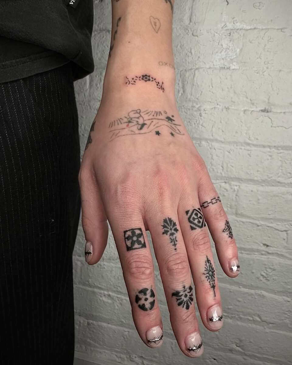 15+ Finger Tattoo Designs That Make a Subtle Statement Jawdrop Ink